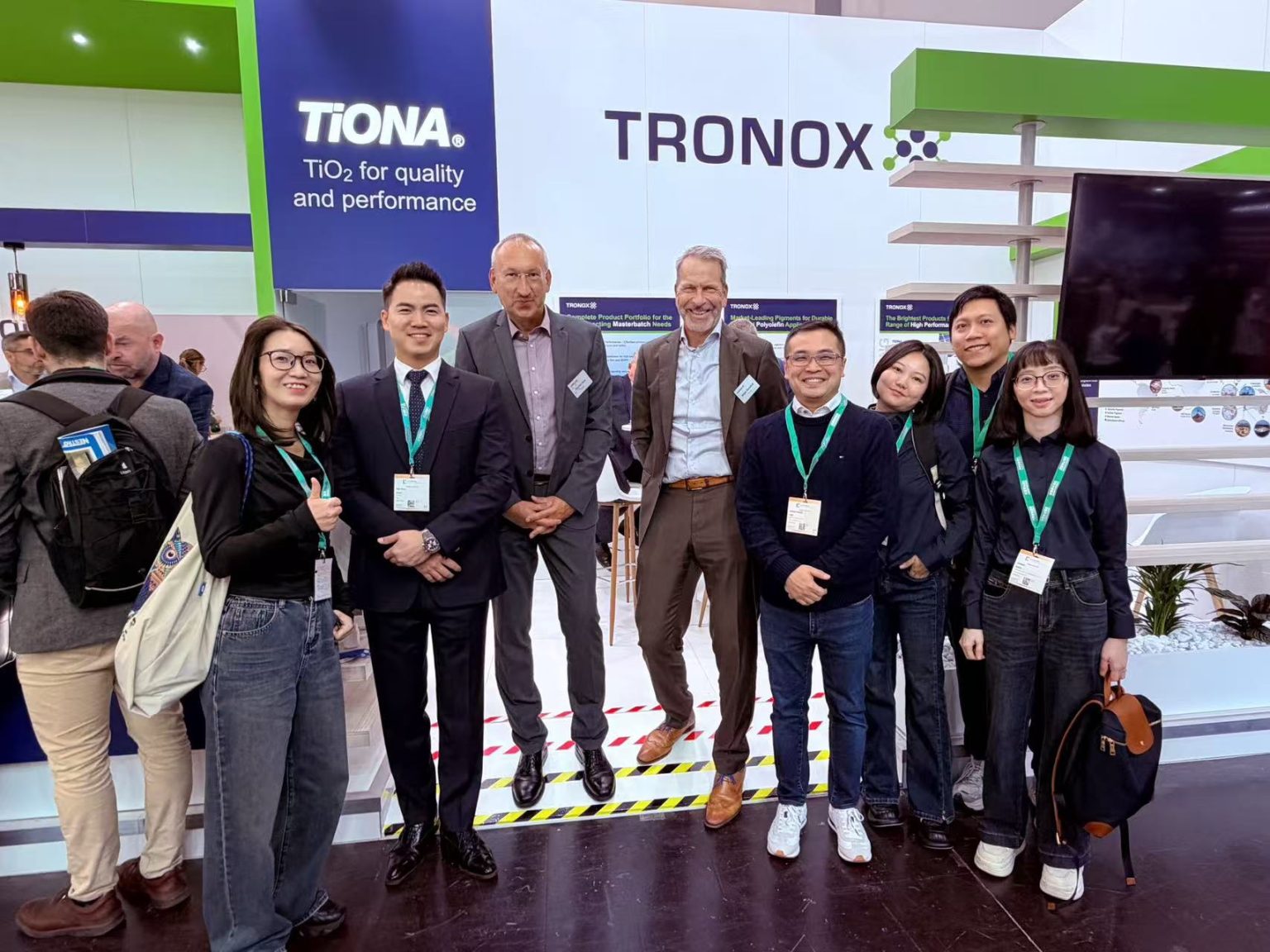 深化全球合作｜煌曜化工联合 TRONOX、FORNAX 发布全新 FORNAPLUS 功能母粒系列 - 煌曜化工