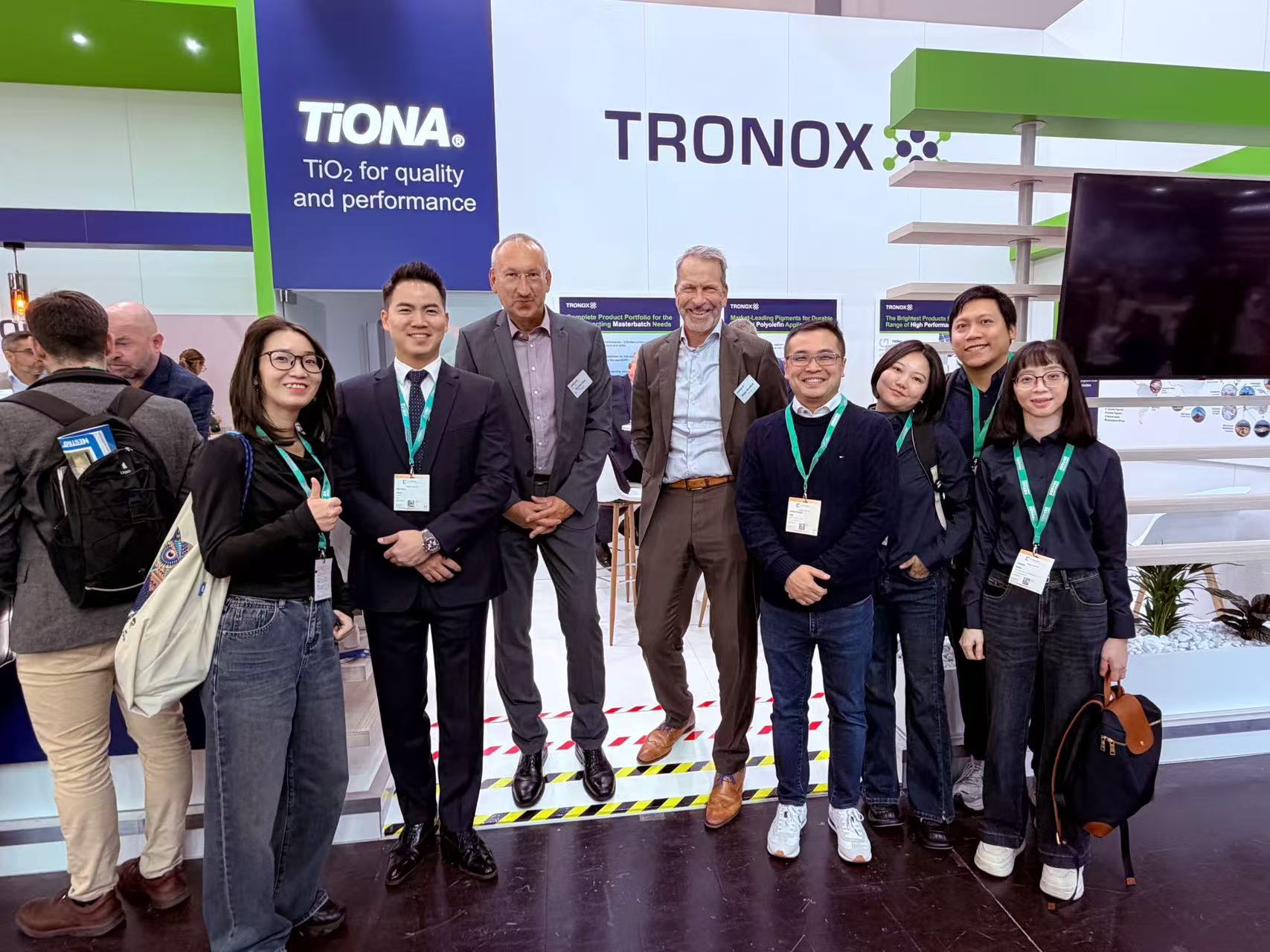 深化全球合作｜煌曜化工联合 TRONOX、FORNAX 发布全新 FORNAPLUS 功能母粒系列 - 煌曜化工